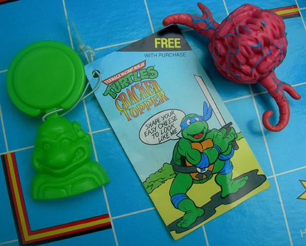 Ninja Turtles Cracker Topper! | Dinosaur Dracula!