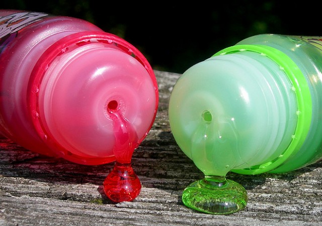 Hubba Bubba's Halloween Squeeze Pops! | Dinosaur Dracula!