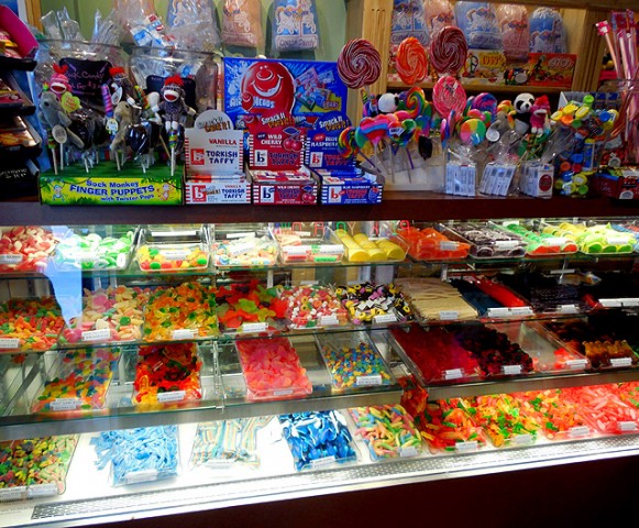 Dino Drac Visits Point Pleasant - Part 2! | Dinosaur Dracula!