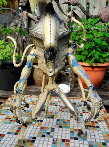 ID4 Alien Supreme Commander! | Dinosaur Dracula!