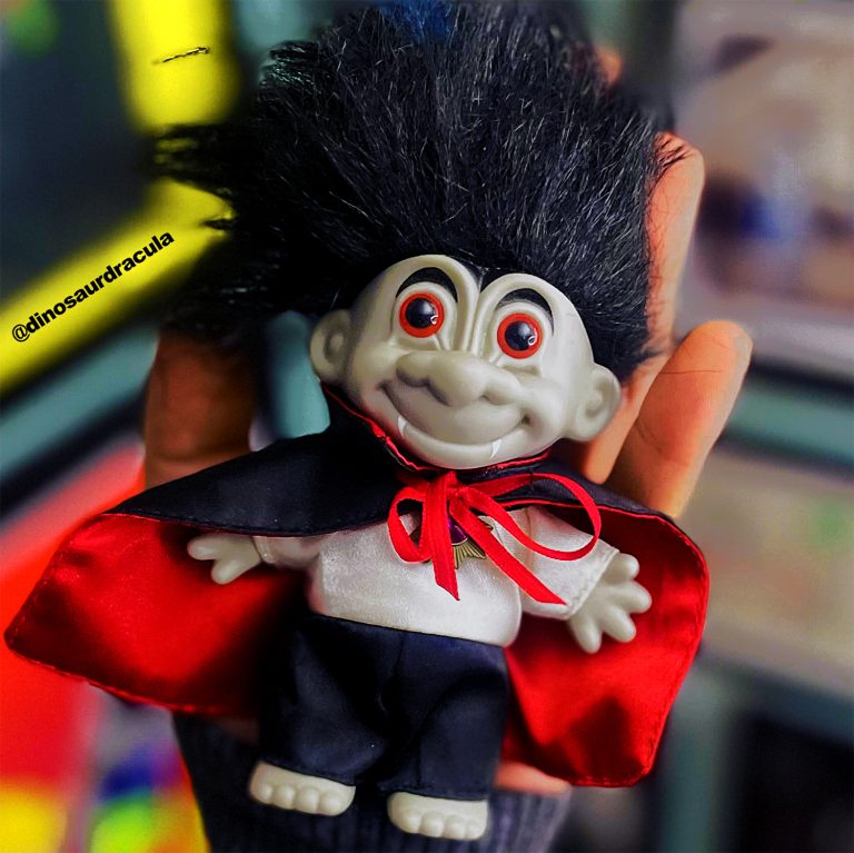 The Mausoleum of Madness! | Dinosaur Dracula!